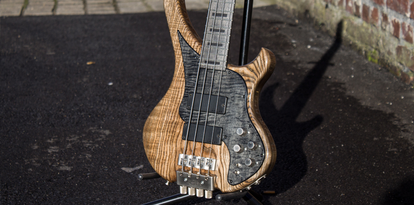 BassLine - handcrafted custom bass - made in germany.